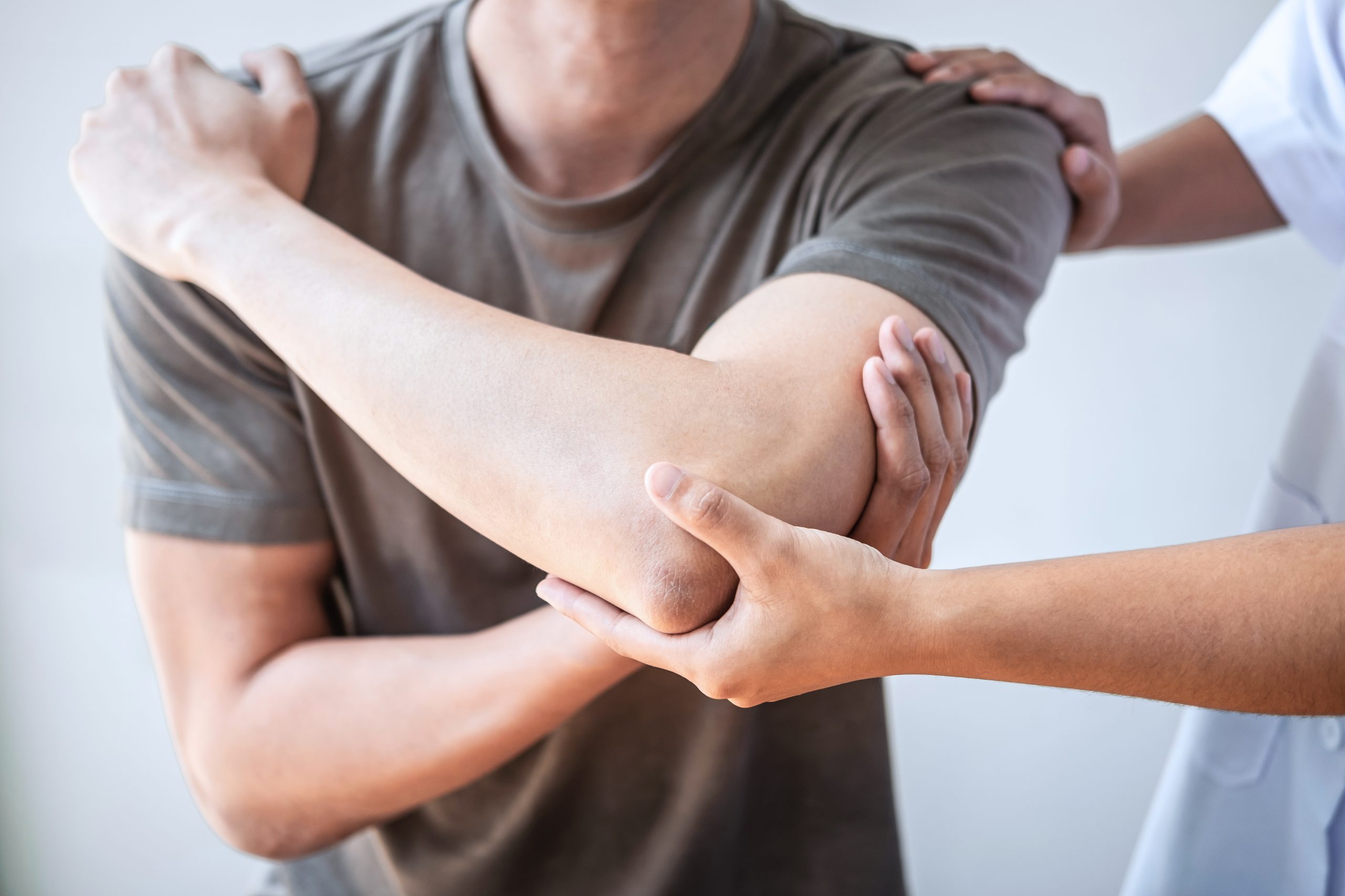 Can Sciatica Affect Your Arms and Hands? Understanding Nerve Pain ...